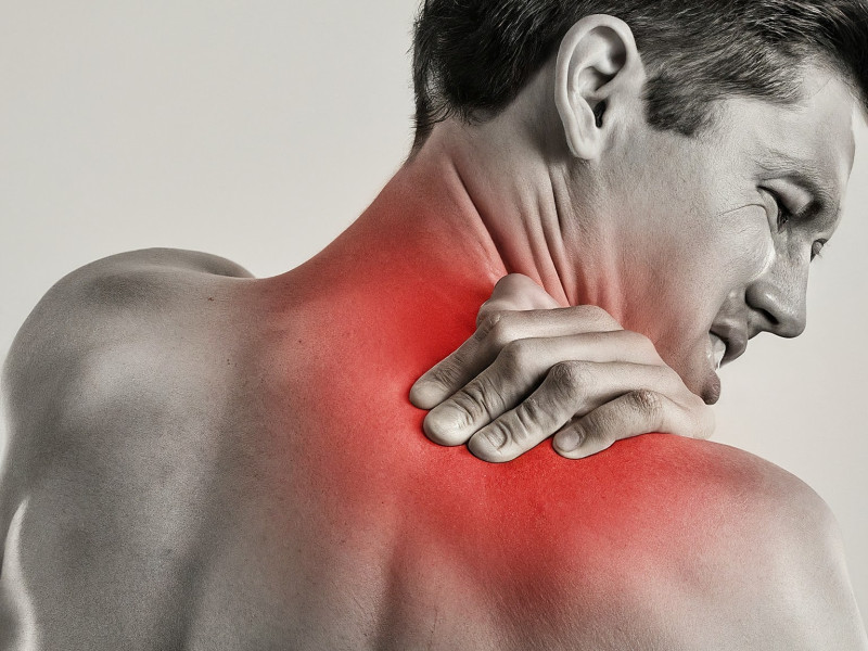 Common Causes of Scapula Pain: From Muscle Strain to Underlying ...